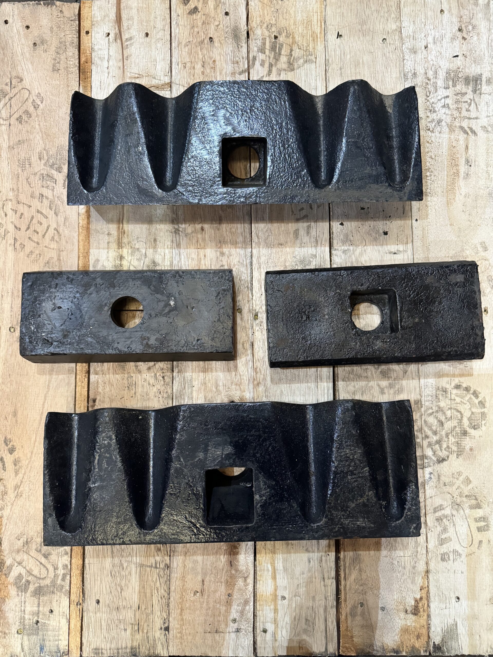 J6940000 | Swing Jaw Wedges | Extec® / Sandvik®